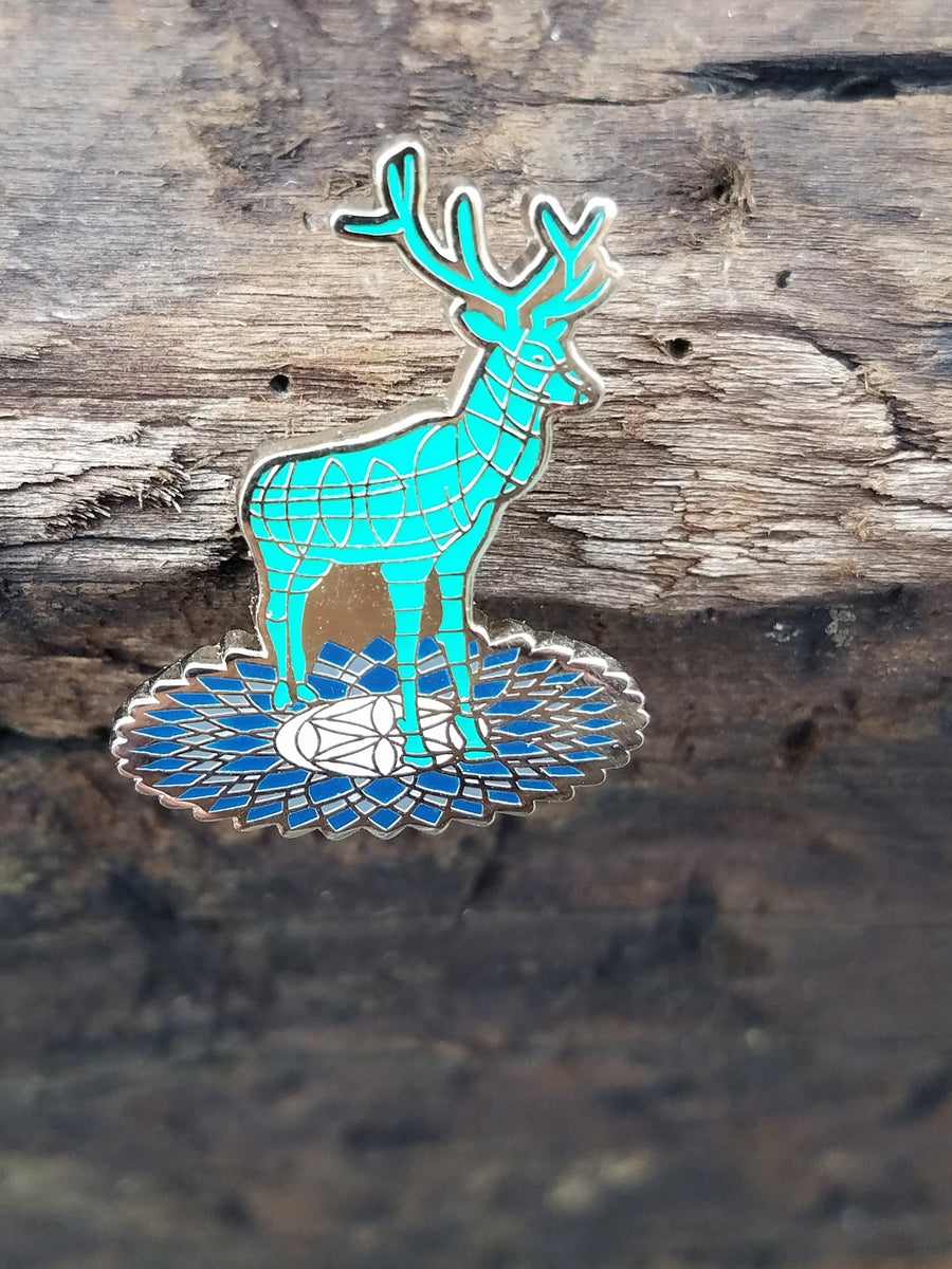 Lapel Pin - Atlas Elk – Fractal Spirit